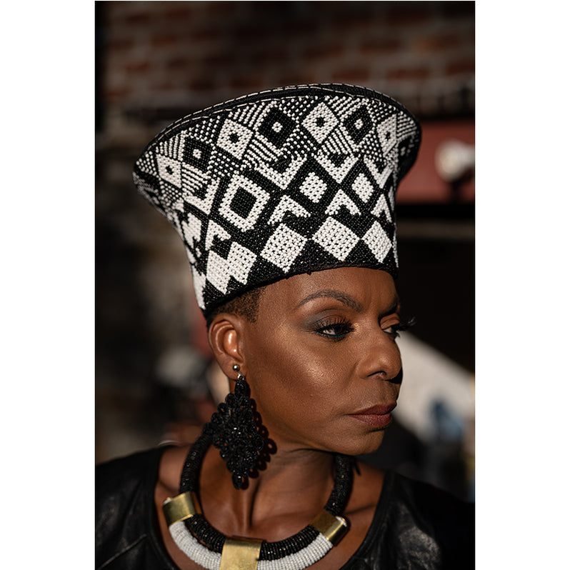 Zulu Beaded Basket Hat 01 - Black & White | Made in South Africa ...